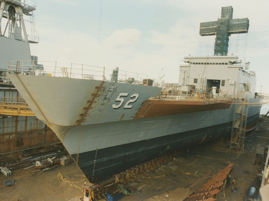 HMAS Manoora (II) | Sea Power Centre
